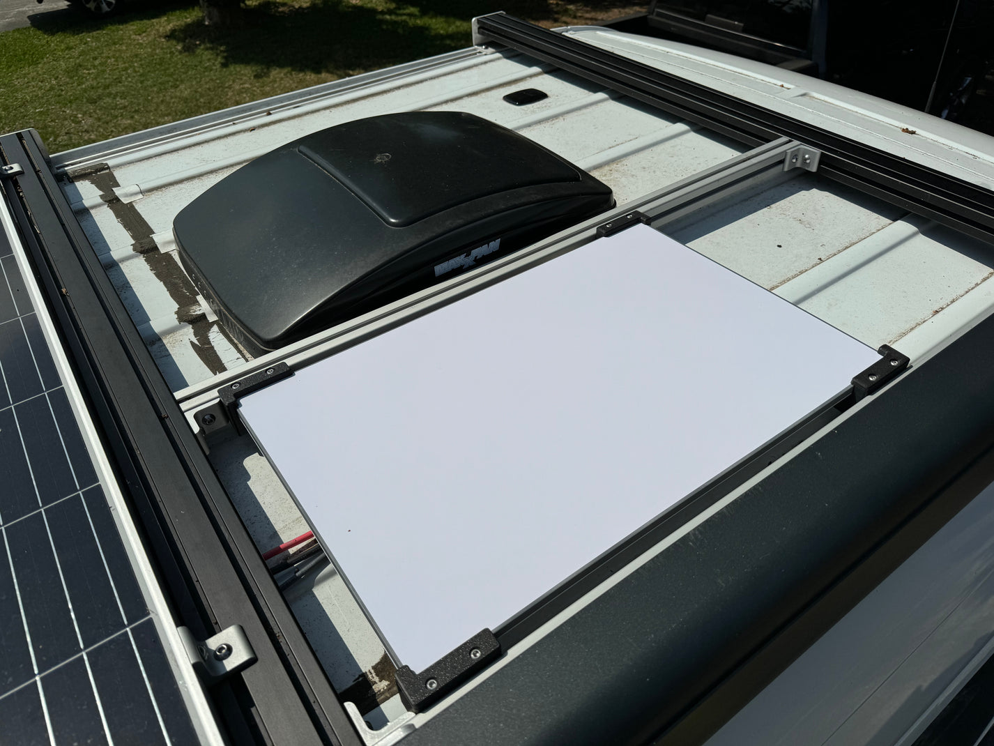 Starlink Standard/Enterprise - Roof Mount Kit for 80/20 – Striker ...